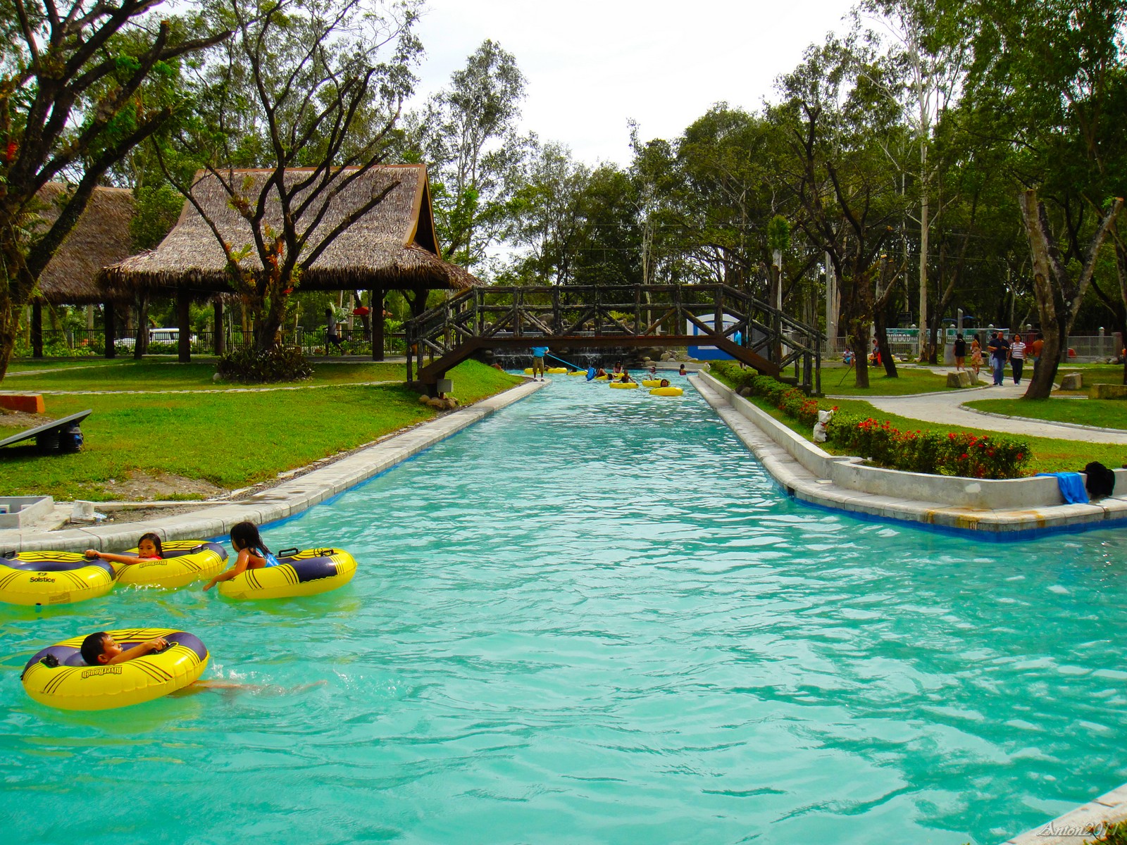 UNO-R TEAMBUILDING AT THE BACOLOD FOREST PARK