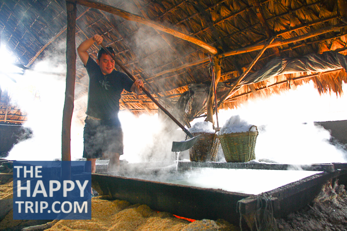ILOCOS, VIGAN , PAGUDPUD TRIP PART 14:BISCOCHO, SALT MAKING | The Happy ...